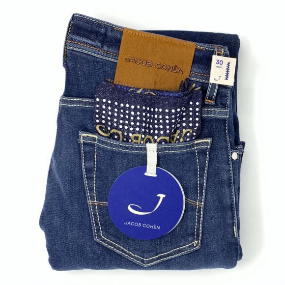 Jacob Cohen Brescia - Jeans uomo - Rivenditore Jacob Cohën Jacob Cohen Brescia - Jeans uomo - Rivenditore Jacob Cohën